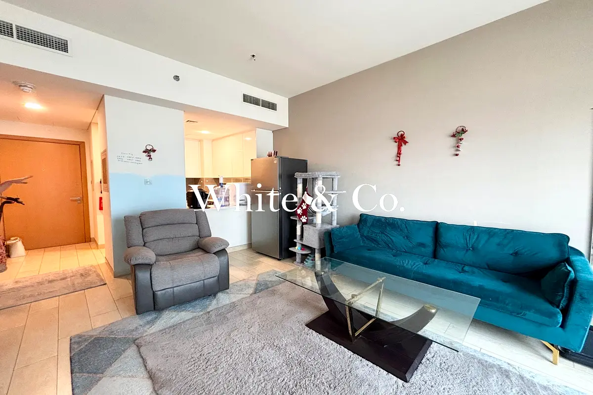 Apartment: Spacious Layout | 2 Bed Vacant on Transfer | dubizzle Dubai