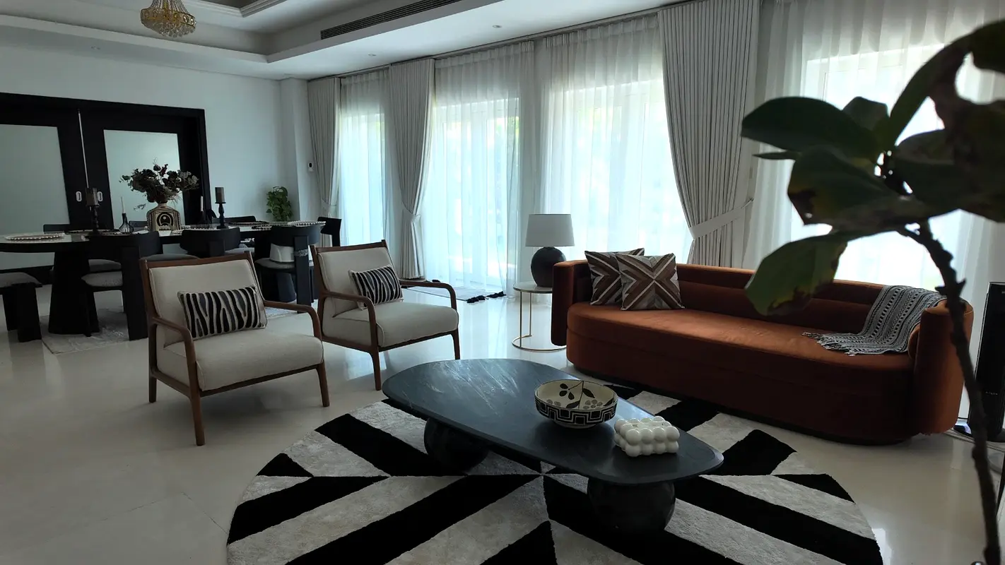 Villa: Closed Kitchen | Massive Plot Area | Maids Room | dubizzle Dubai