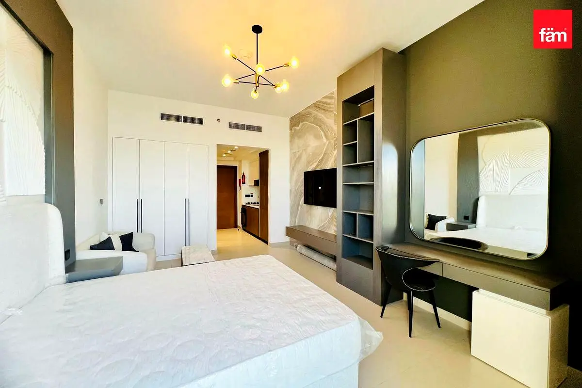 Apartment: Fully Furnished | Spacious | Available Soon | dubizzle Dubai