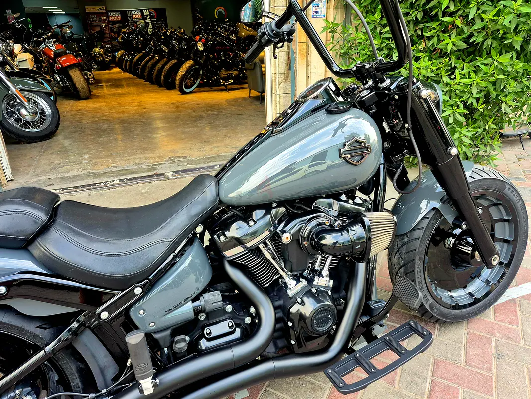 2019 HARLEY FAT BOY CUSTOM GRAY | dubizzle