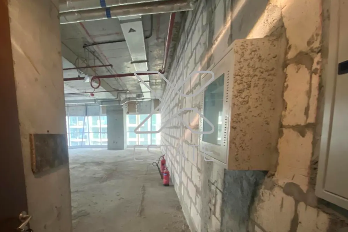 Office: Shell & Core Office | 4 Parking| Near Metro| 1chq | dubizzle Dubai