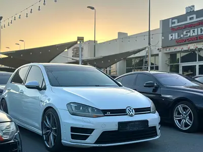 Used Volkswagen Golf With Crosswind Assist for Sale in Sharjah | dubizzle
