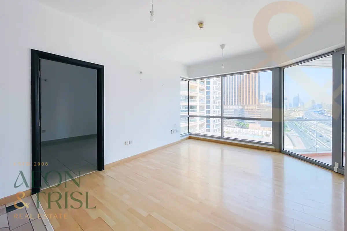 Apartment: High Floor | Vacant Soon | Skyline Views | dubizzle Dubai