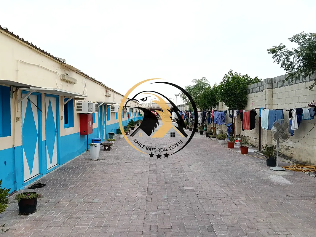 Staff Accommodation: Camp For Sale 47 Rooms Labour Camp 2 Shops Very ...