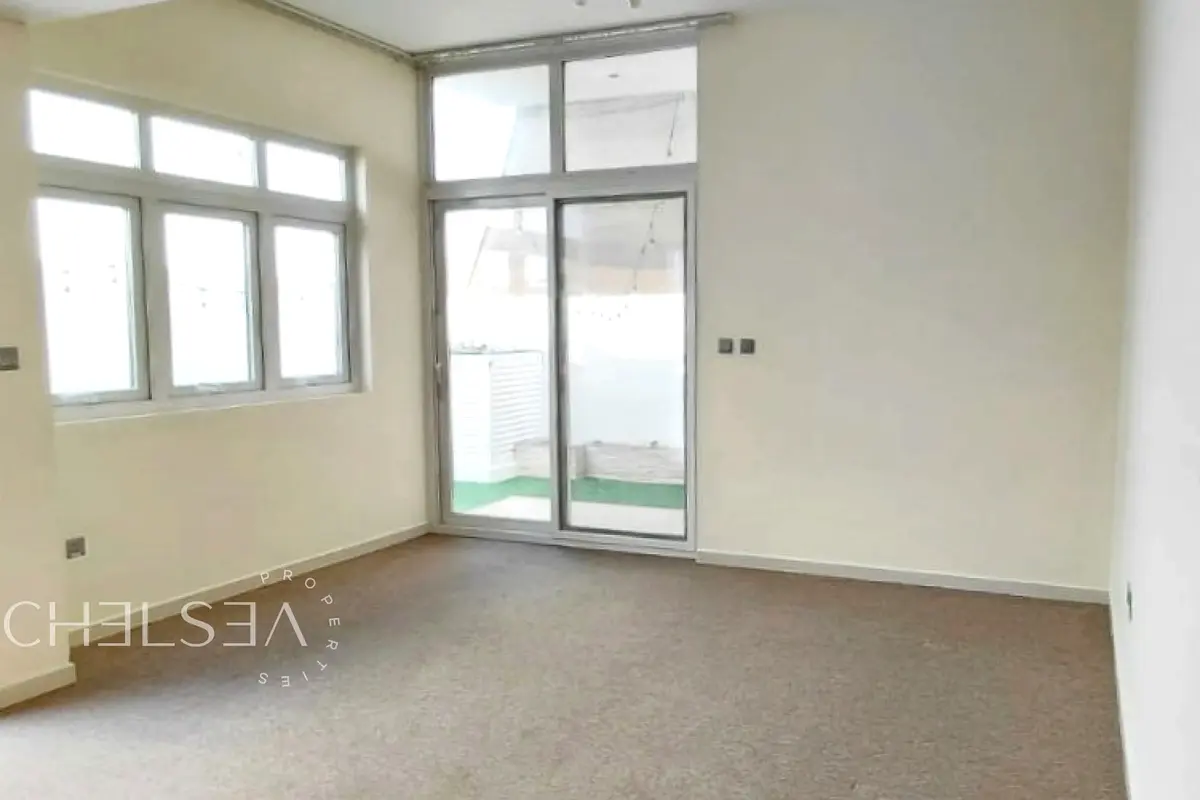 Townhouse: SINGLE ROW | L SHAPED GARDEN | FULLY UPGRADED | dubizzle Dubai