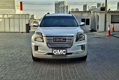 Used GMC Terrain With Foldable Rear Seats for Sale in Dubai | dubizzle