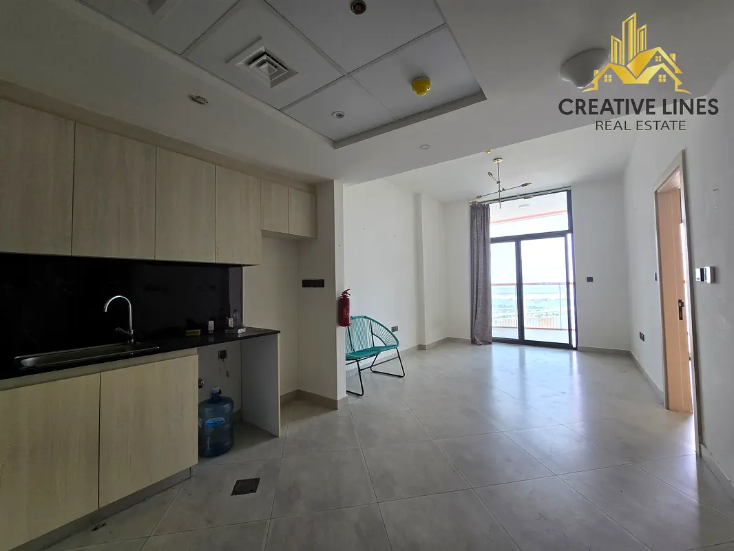 Apartment: Ready To Move || High Floor || Nice 1BHK | dubizzle Dubai