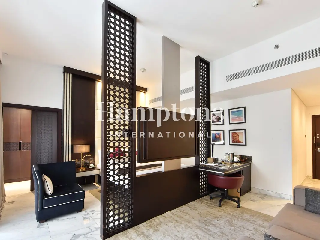 Apartment: Modern Studio | Hotel Managed | Near Metro | dubizzle Dubai