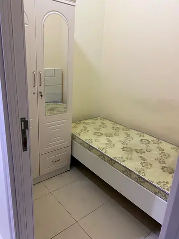 Apartment: Amazing partition near the garden metro 1200 daily cleaning ...