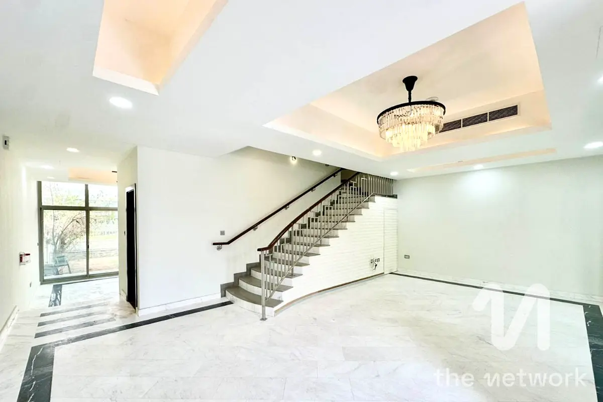 Townhouse: Backing The Park | Vastu | Single Row | dubizzle Dubai