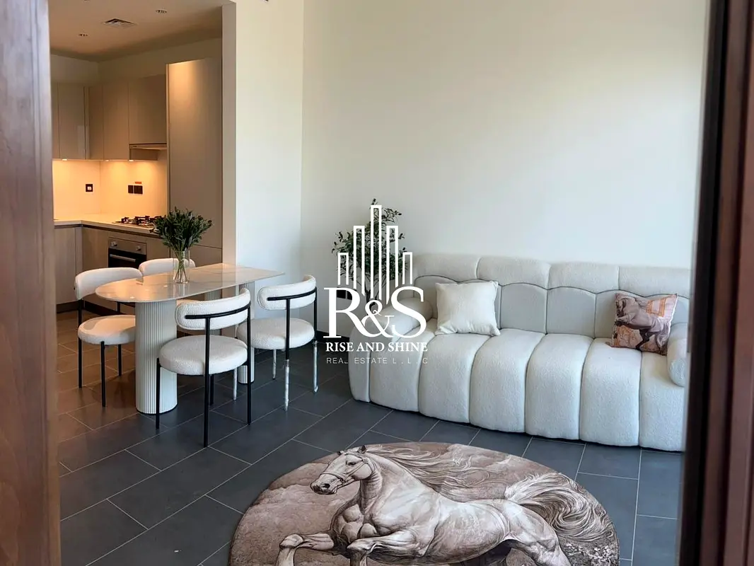 Apartment: Stylish 1 Bed + Study Apartment | Crest B | dubizzle Dubai