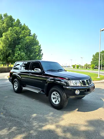 نيسان Patrol Safari مع مزيلة ضباب للزجاج الخلفي للبيع في أبوظبي | دوبيزل