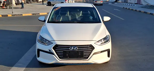 Used Hyundai Elantra With Side Steps for Sale in UAE | dubizzle