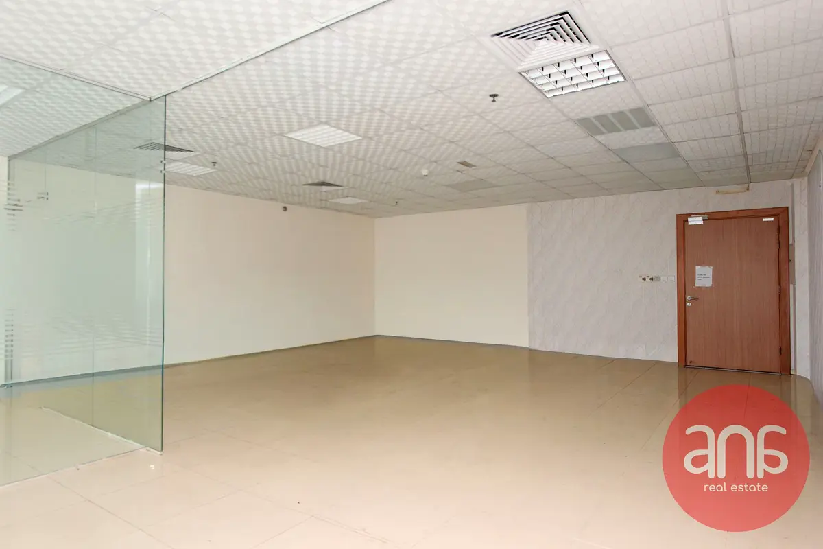 Office: VACANT | CANAL-VIEW | HIGH FLOOR | dubizzle Dubai