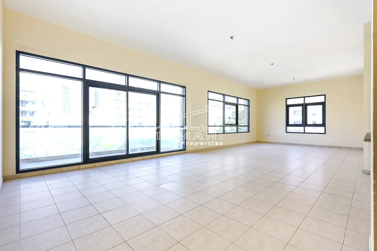 Apartment: STUDY ROOM | BIGGER LAYOUT | VACANT | dubizzle Dubai