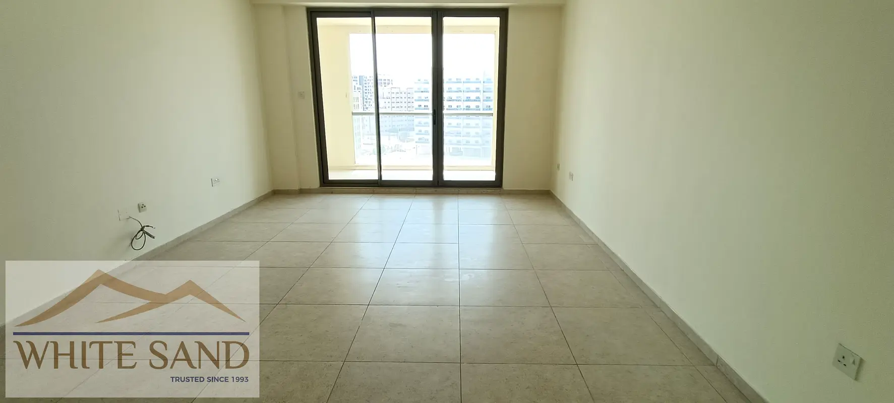 Apartment: VACANT-READY TO MOVE-2 B/R HALL FOR SALE-DSO-SPACIOUS UNIT ...