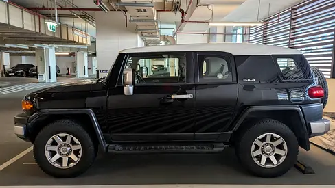 Used Toyota FJ Cruiser With Off-Road Tyres for Sale in Dubai | dubizzle