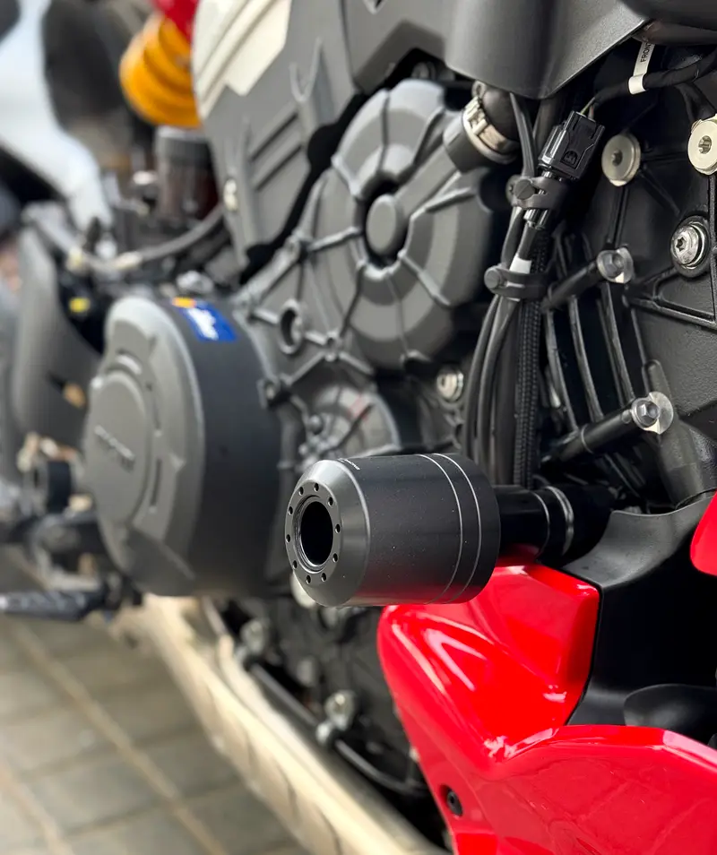 2025 Ducati Diavel V4 // GCC | dubizzle