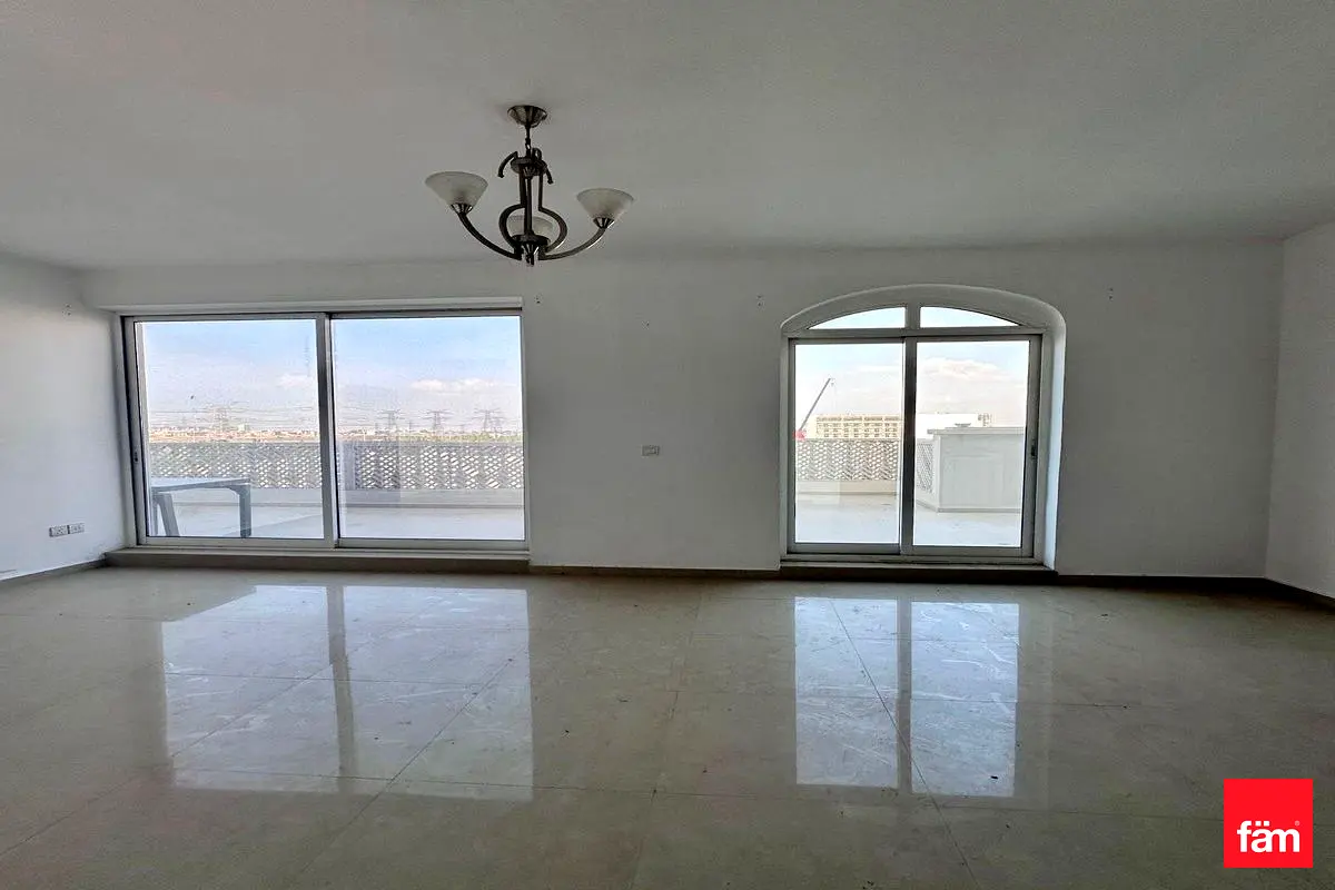 Apartment: RENTED | Good ROI | Spacious | 2 Parking Slots | dubizzle Dubai