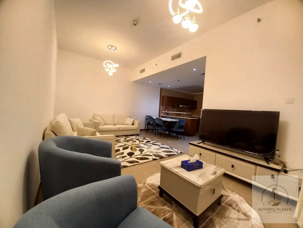 Apartment: High Floor | Vacant on Transfer | Sea View | dubizzle Dubai