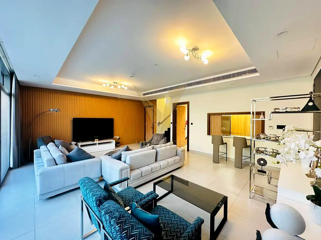 Villa: Private Pool- 5BR plus Maids- Vastu-2 Months Grace | dubizzle Dubai