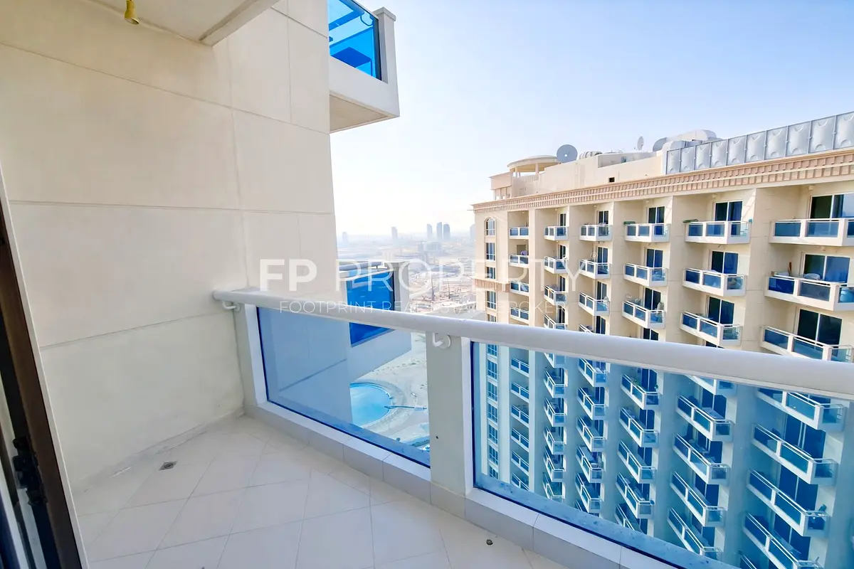 Apartment: Don't Scroll Down | Studio Unit | Lago Vista Tower B 480K ...