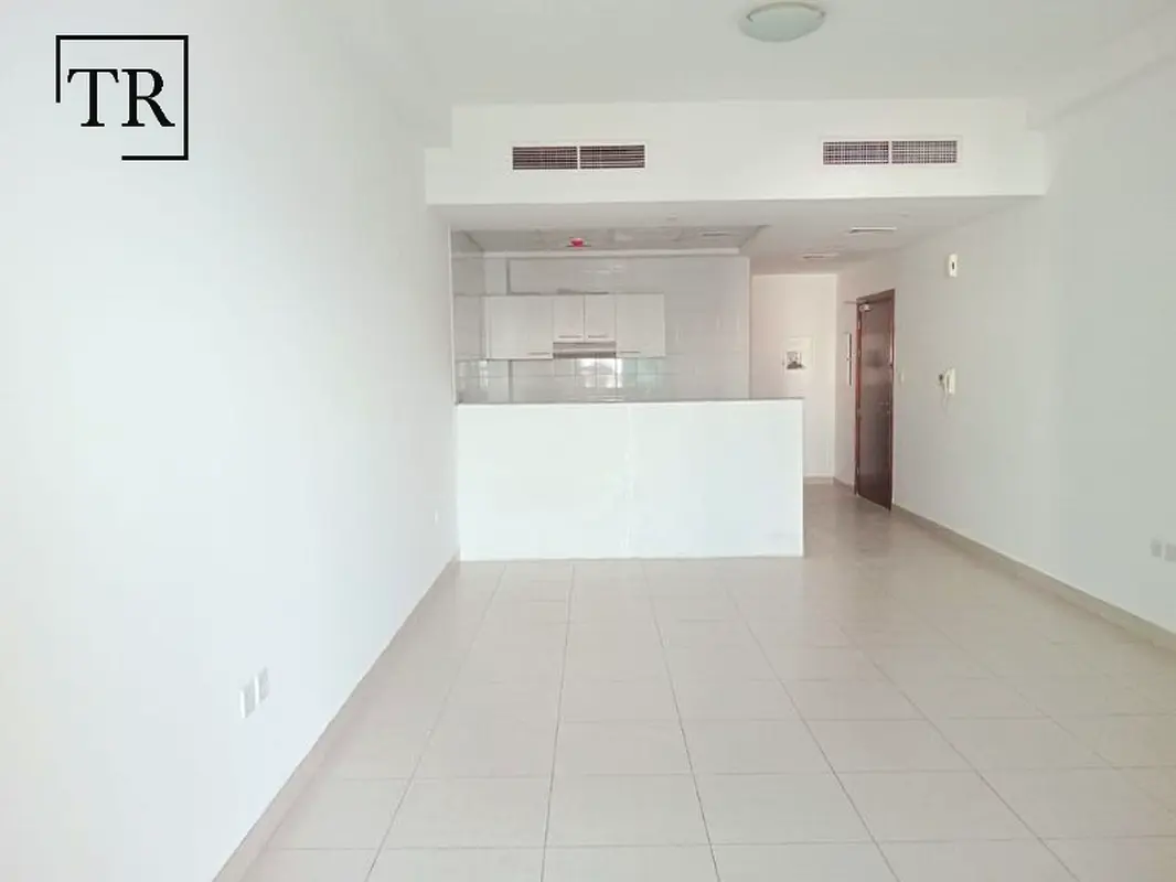 Apartment: Big Size | Best Layout | Exclusive | Prime Spot | dubizzle Dubai