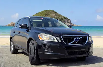 Used Volvo XC60 With Rain-Sensing Wipers for Sale in UAE | dubizzle