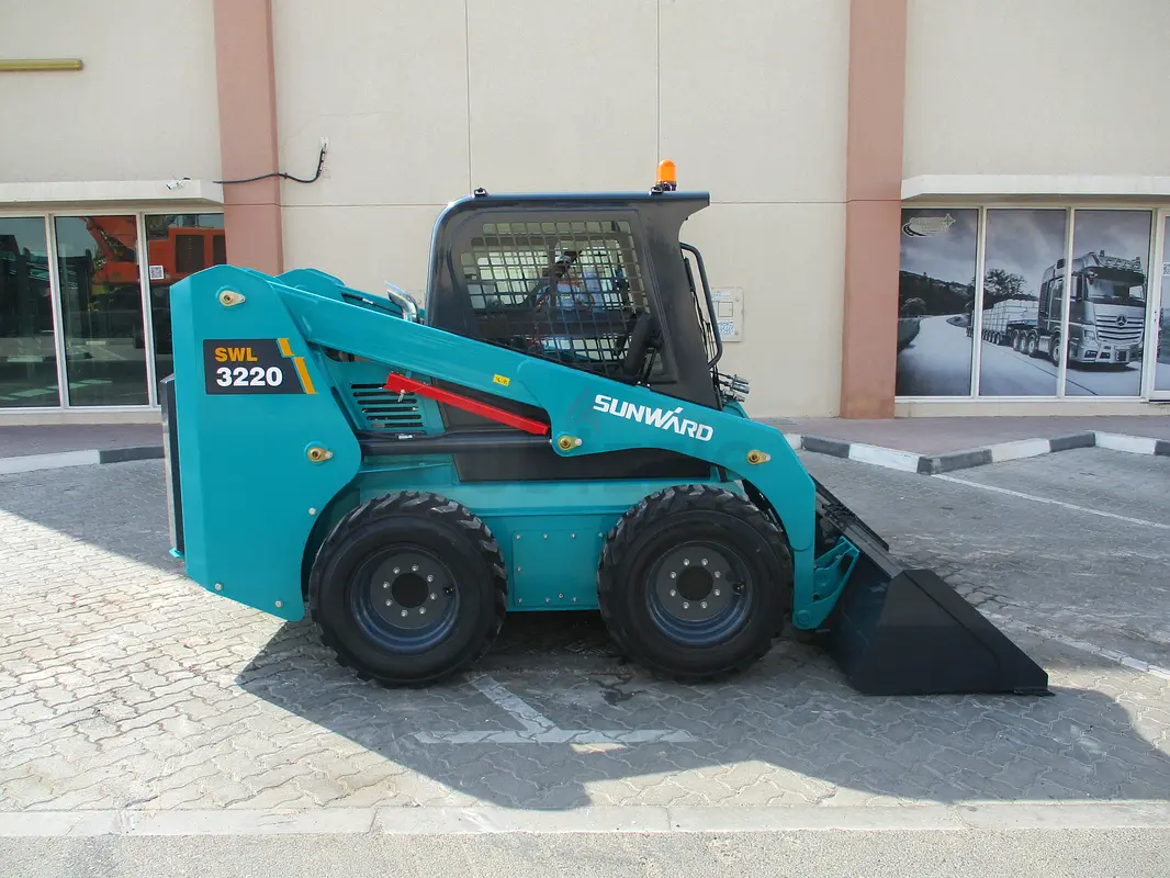 SUNWARD SWL3220 Skid Steer Loader 2025 | dubizzle