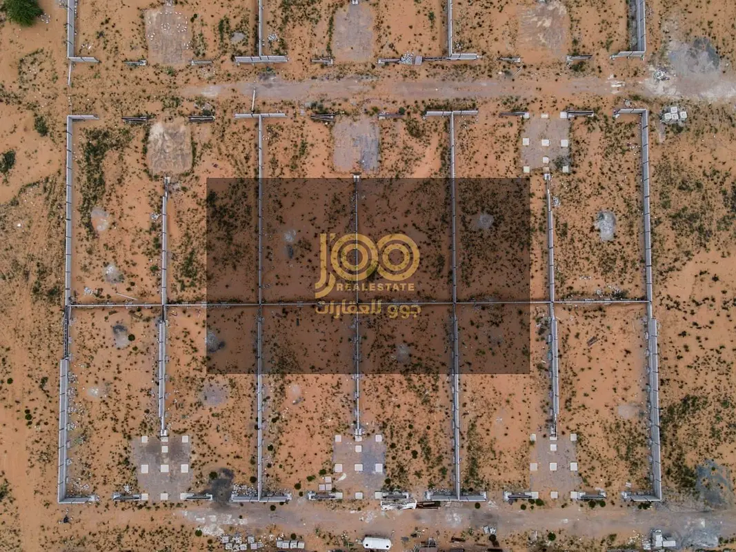 Industrial: Frontage: On three asphalt roads Approval: Permit to build ...