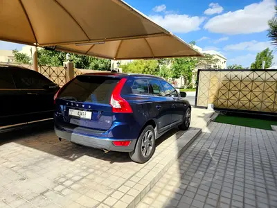 Used Volvo XC60 With Rear Window Defogger for Sale in Dubai | dubizzle