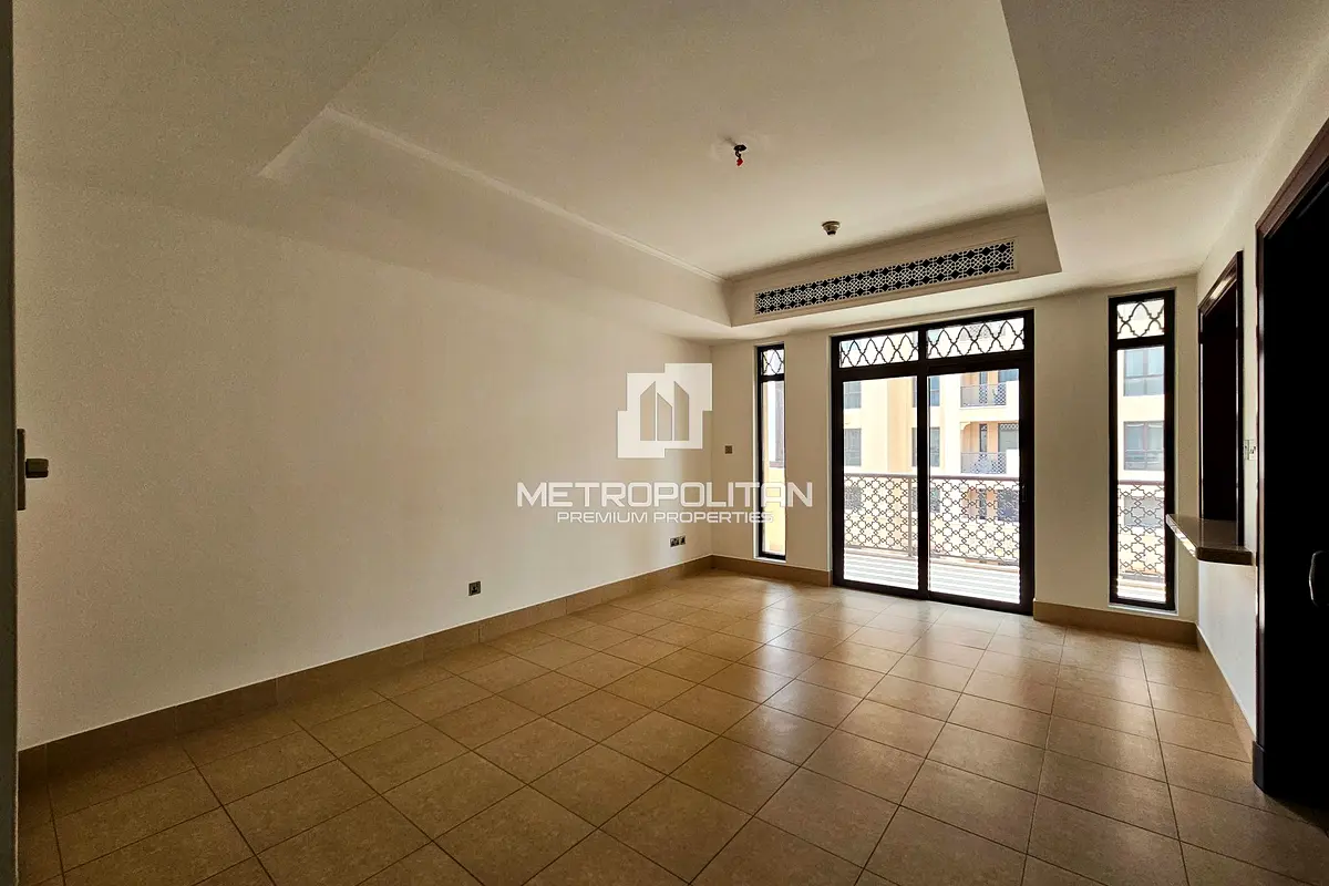 Apartment: Large Layout | Area Specialist | Well Maintained | dubizzle ...
