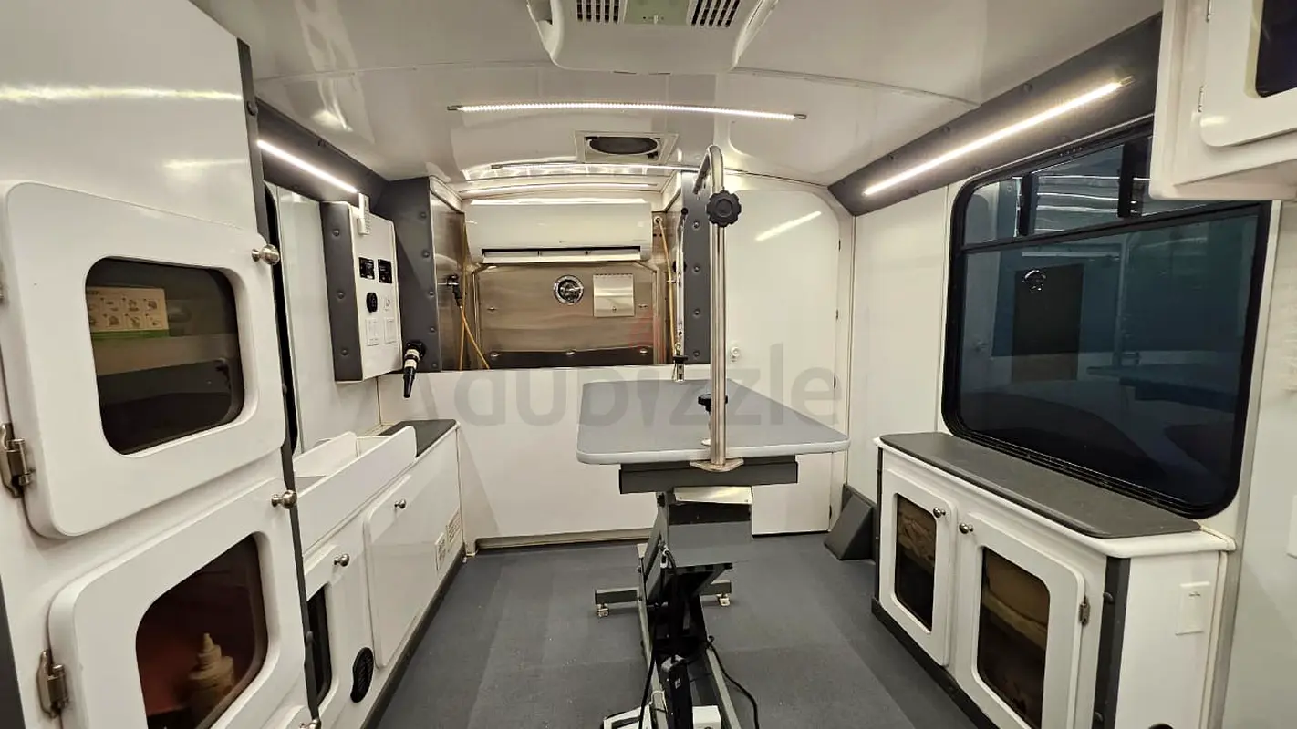 Ford E-450 Heavy Duty- Ready for Pet Grooming | Generator-Powered ...