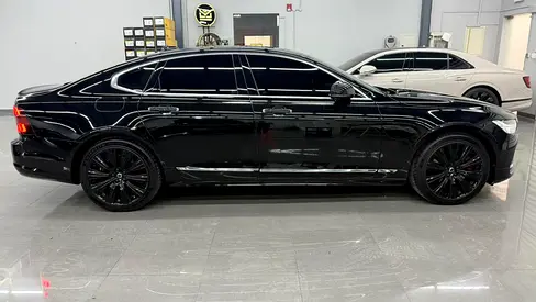 Used Volvo S90 With Touchscreen Display for Sale in UAE | dubizzle