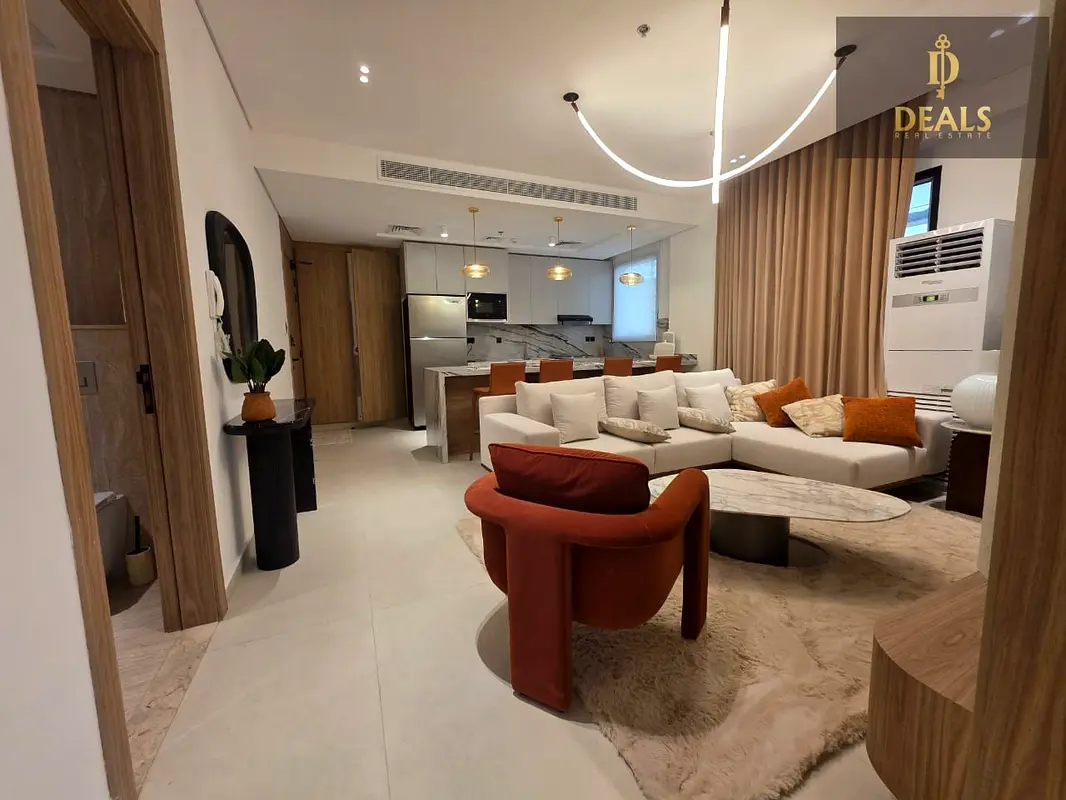 Apartment: GOLF VIEW LUXURY STUDIO || NO COMMISSION || FREEHOLD ...