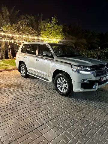 Used Toyota Land Cruiser With Ambient Interior Lighting for Sale in UAE ...