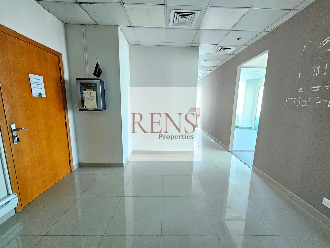 Office: Spacious Layout | Fully Fitted | Open View | dubizzle Dubai