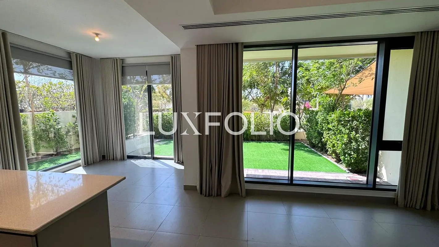 Villa: Available Now | Backing onto Pool | Prime Location | dubizzle Dubai