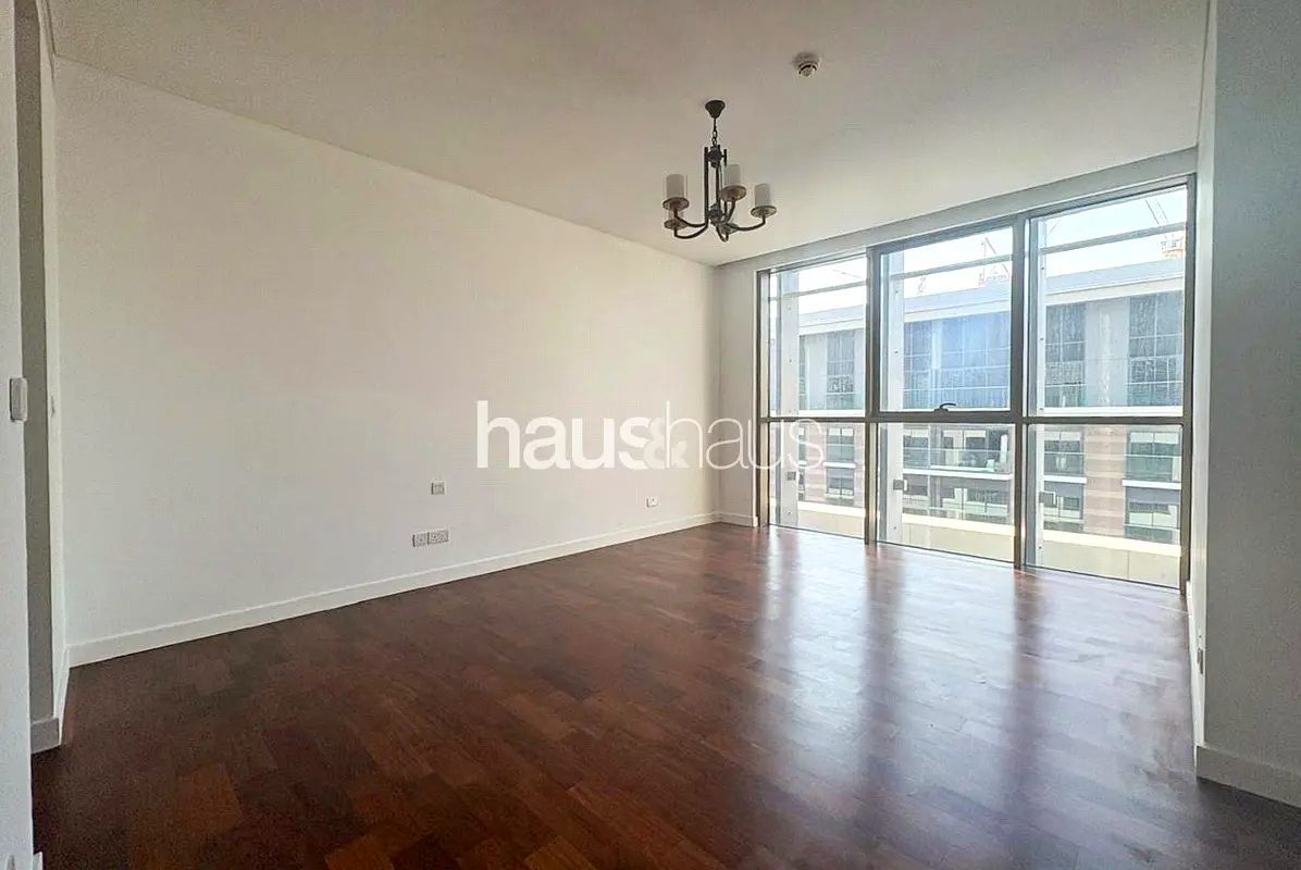 Apartment: Trendy Apartment | Big Layout | Corner Unit | dubizzle Dubai