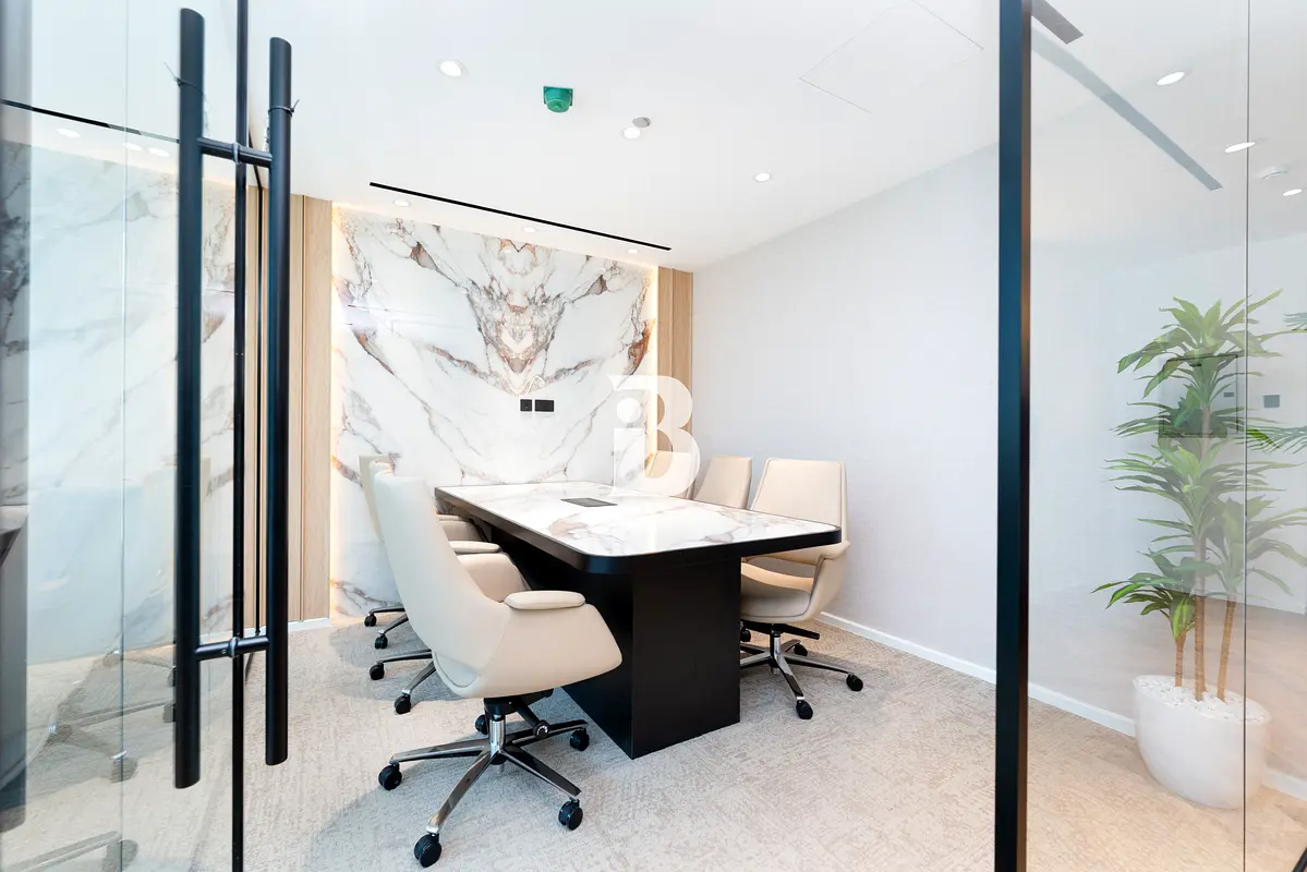 Office: LUXURY FULLY FURNISHED|VACANT|MAINLAND LICENSE | dubizzle Dubai