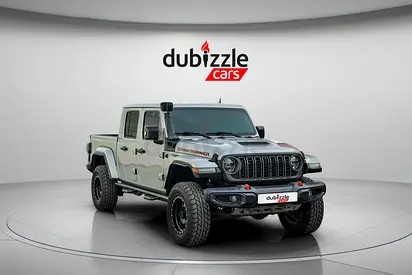 Used Jeep Gladiator With Side Steps for Sale in UAE | dubizzle
