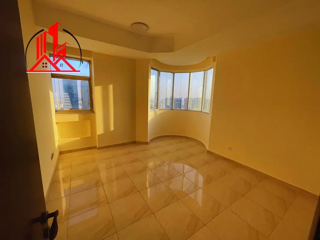 Apartment: Spacious 2 BHK With Close Kitchen Only 45k & With Parking ...