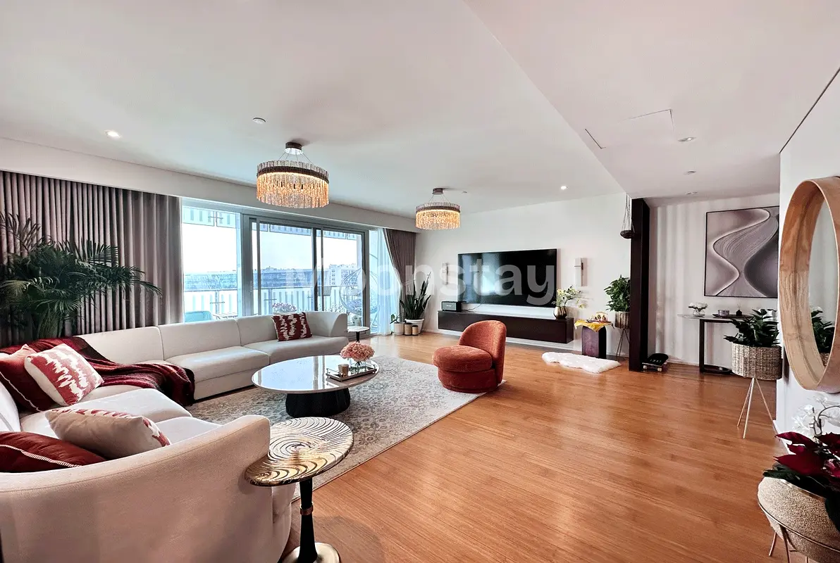 Apartment: Road view | Upgraded | Owner Occupied | dubizzle Abu Dhabi