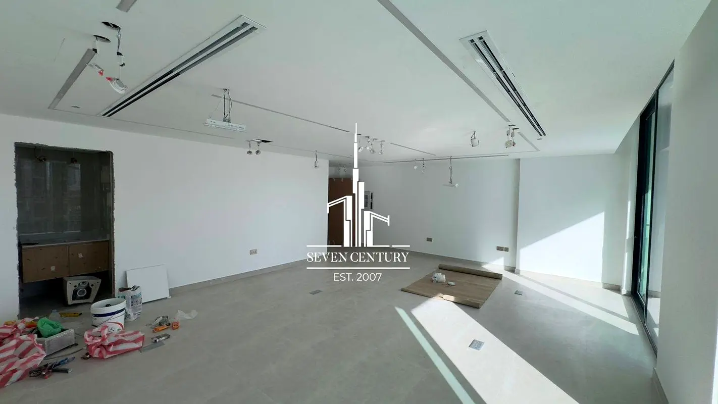 Office: Vacant | Spacious Layout | Brand New | dubizzle Dubai