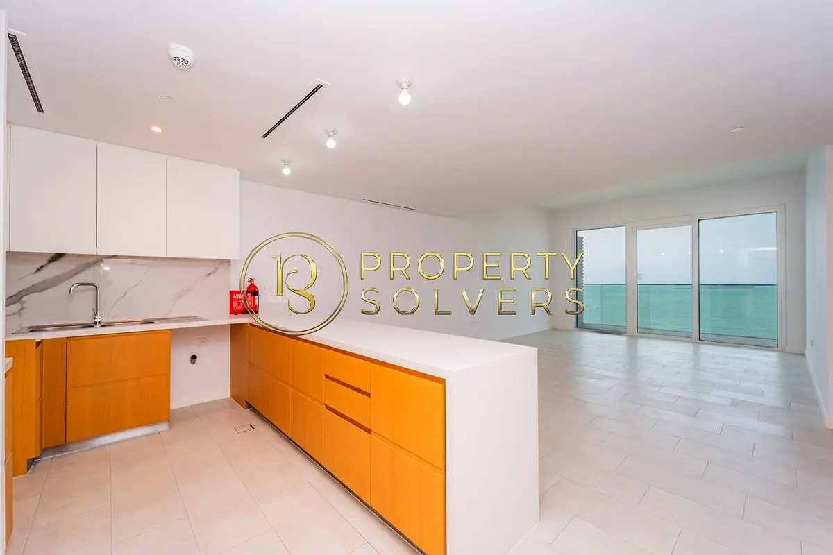 Apartment: JBR Beach Front | Spacious | Well Maintained | dubizzle Dubai