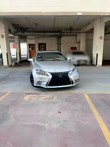 6 cylinder Used Lexus IS-Series for sale in Dubai | dubizzle