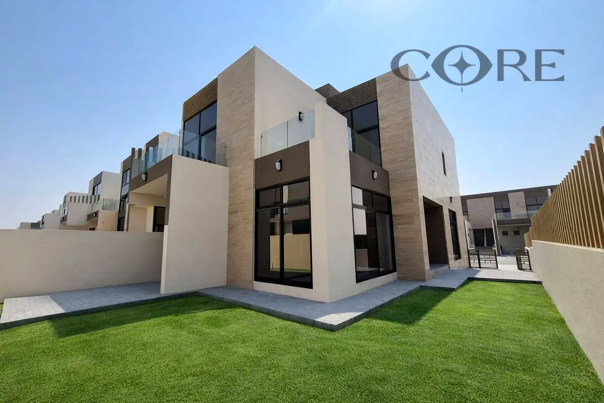 Villa: LUXURY 4 BR TOWNHOUSE | ELIE SAAB DESIGN | PRIME LOCATION ...