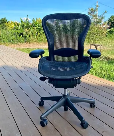 إعلانات مبوبة: For selling Herman Miller Aeron Ergonomic Office Chair ...