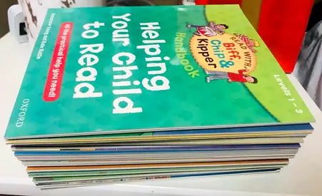 Classifieds: Helping Your Child to Read(biff chipp kipper level 1-3 ...