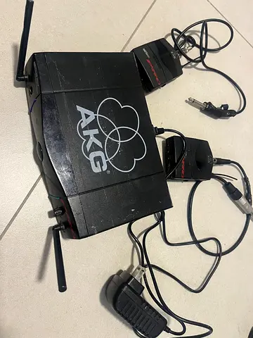 Classifieds: AKG Wireless dual guitar system | dubizzle Dubai